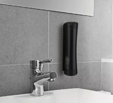 Magnet Squeeze Dispenser