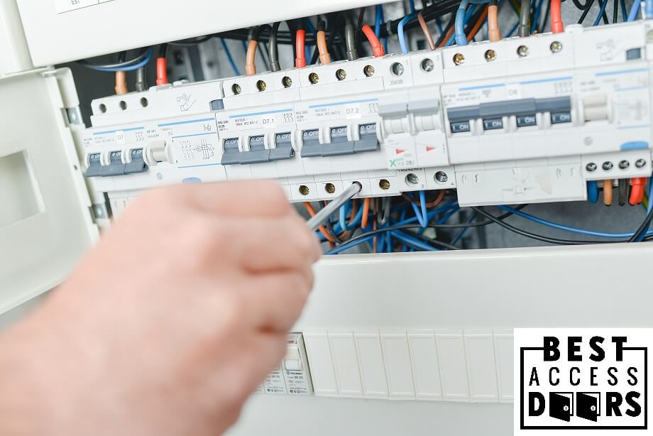 Building 101: A Look at Service Panels and Their Purpose - Best Access ...