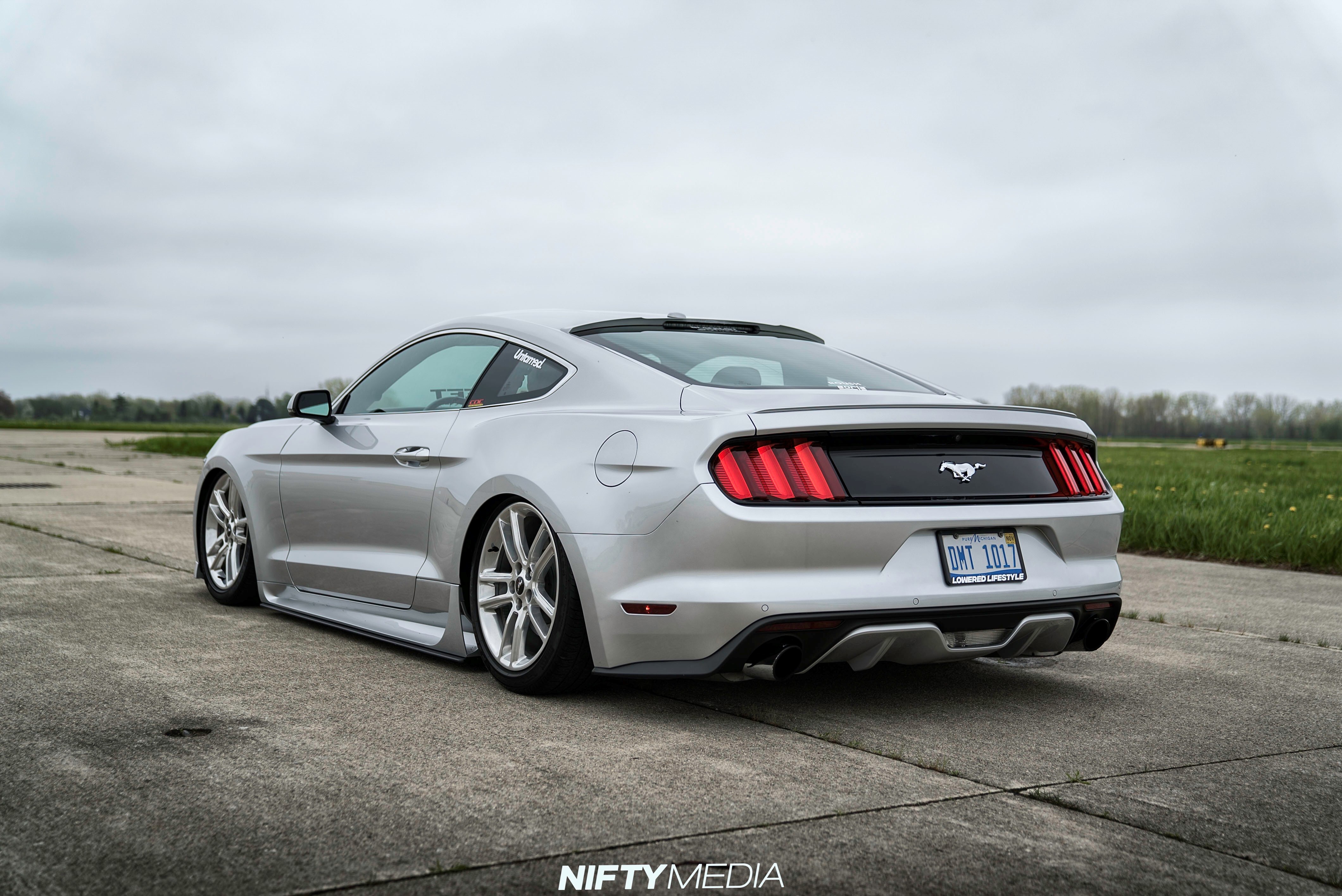 Bagged 2015 Ecoboost Mustang featuring OUTLAW Components - Classic ...