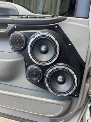 Custom Speaker Pods Sky High Car Audio