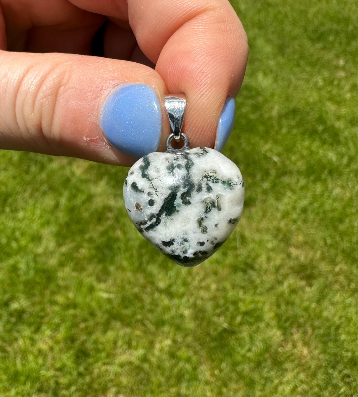 Tree Agate Heart pendant | New Moon Beginnings