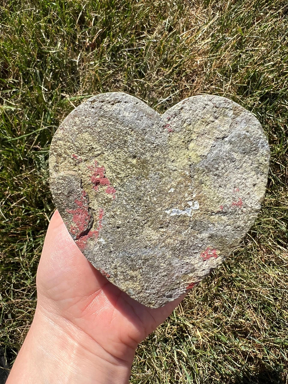Amethyst Heart Cluster - No.7 | New Moon Beginnings