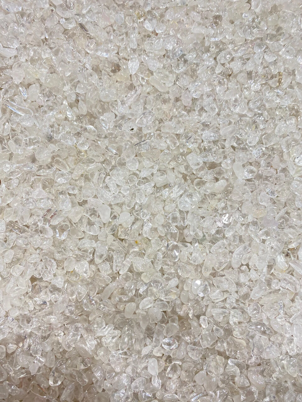Bulk Clear Quartz Crystal Chips (1 lb. Bag) Size 6mm - 8mm | New Moon ...