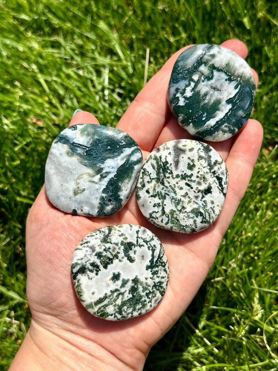 Tree Agate Worry Stone | New Moon Beginnings