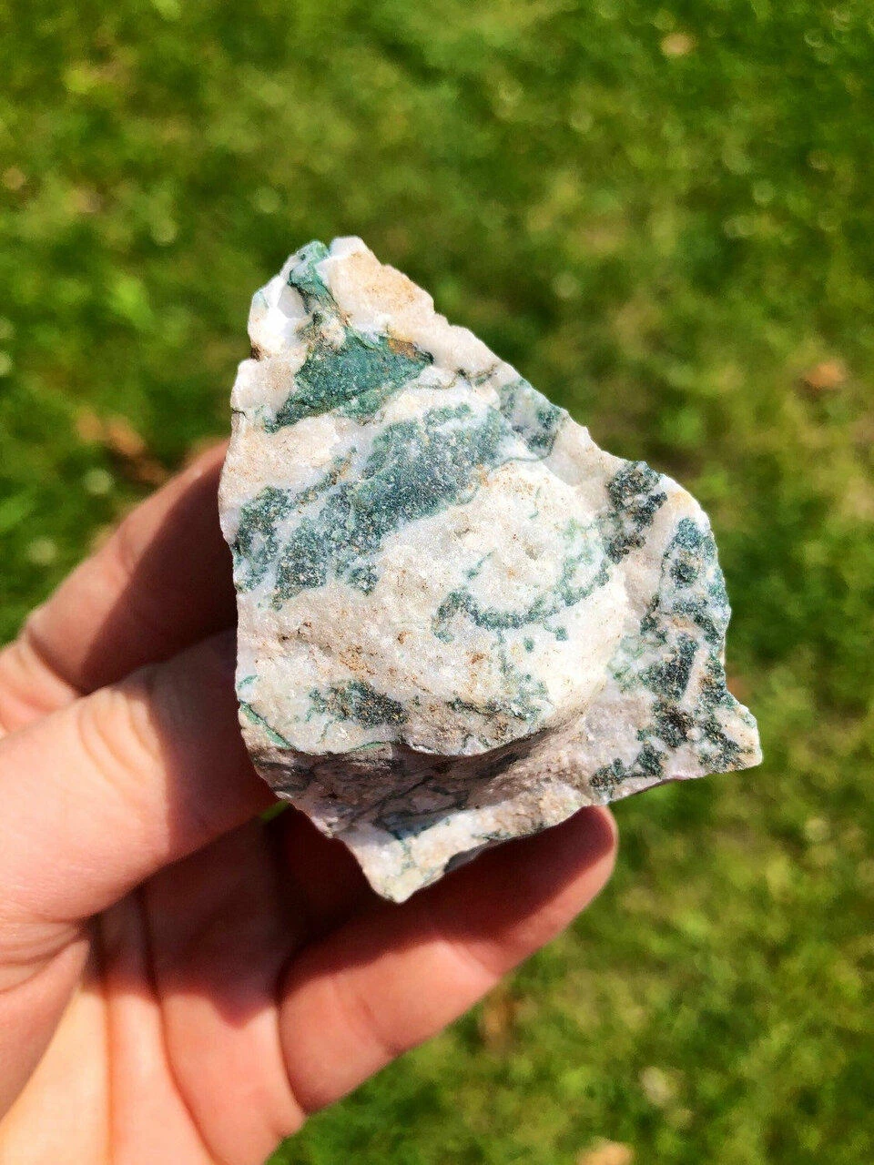 Raw Agate Stone | New Moon Beginnings