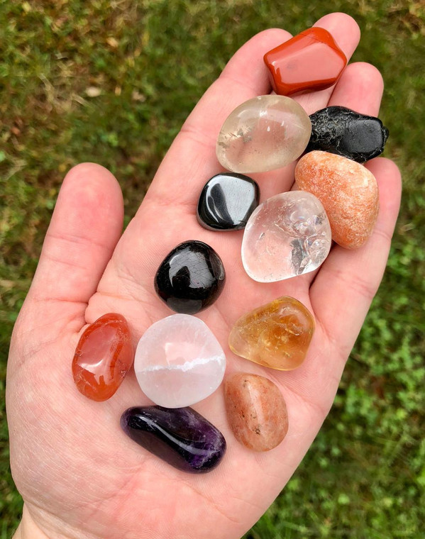 Strength & Confidence Set (Tumbled) | New Moon Beginnings