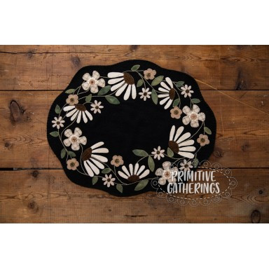 White Flower Table Mat ** Kit