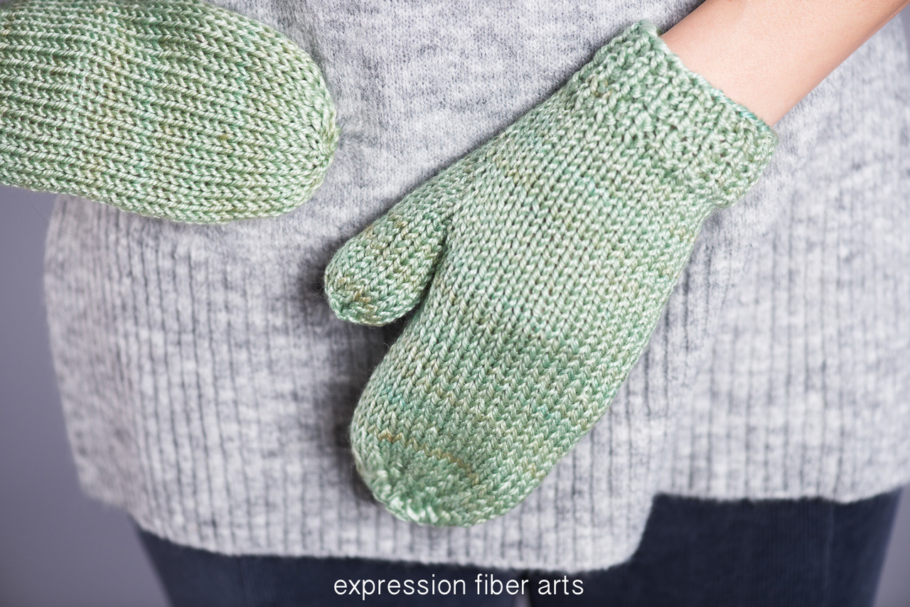 Almond Latte Knitted Mitten Pattern