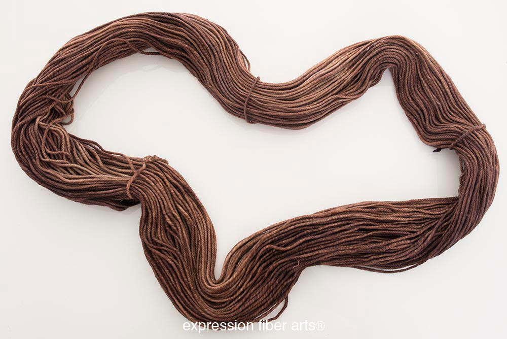 MELTED CHOCOLATE SUPERWASH MERINO SILK PEARLESCENT WORSTED YARN