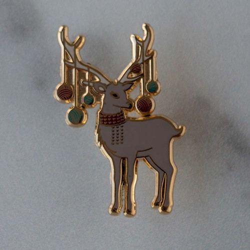 Holly the Reindeer Pin - Expression Fiber Arts