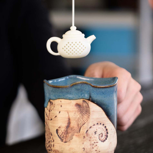 White Teapot Tea Diffuser - Expression Fiber Arts, Inc.