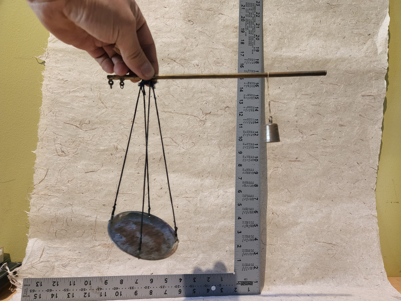 Vintage Japanese Balance Scale (22J-341)
