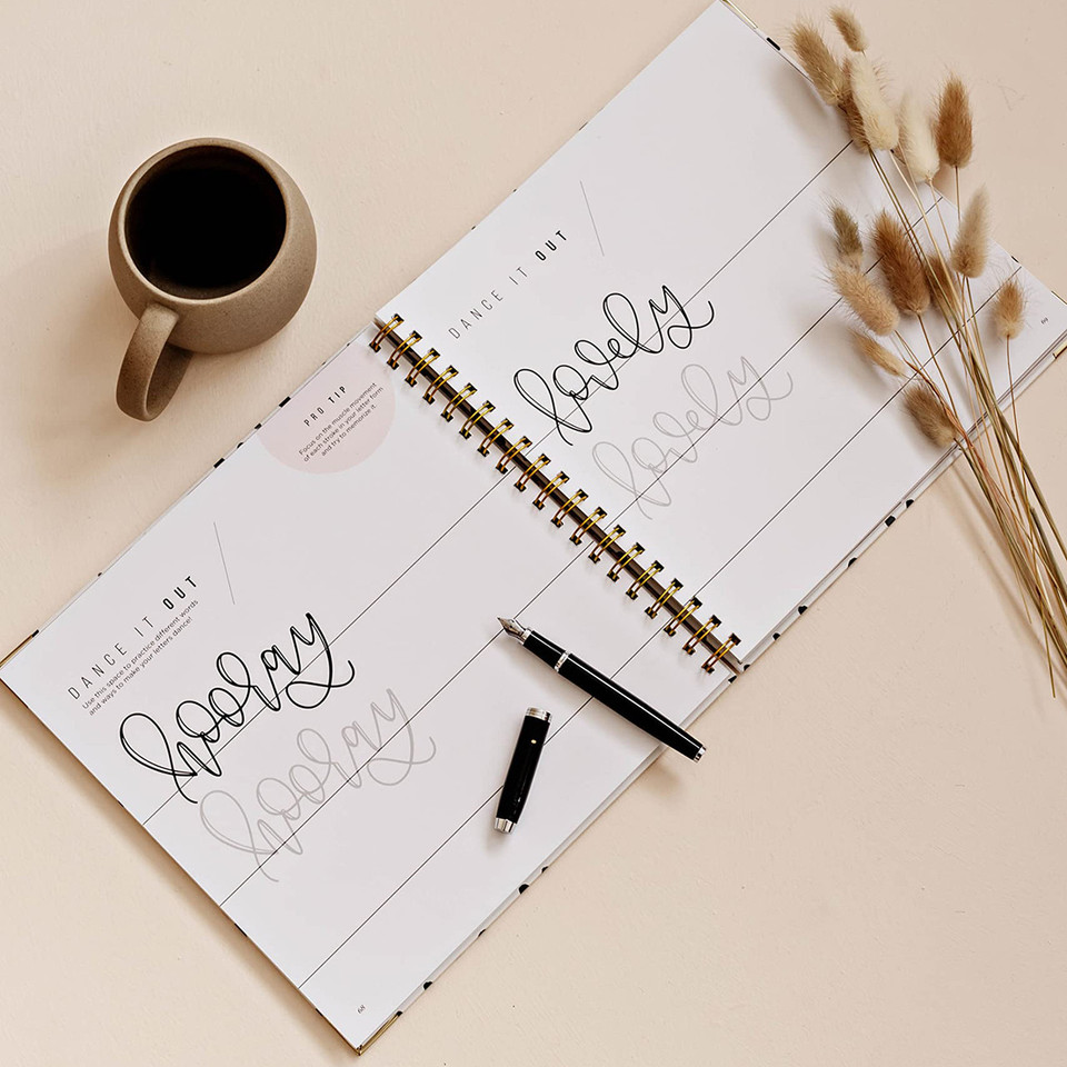 Hand Lettering 101 by Sarah Snyder