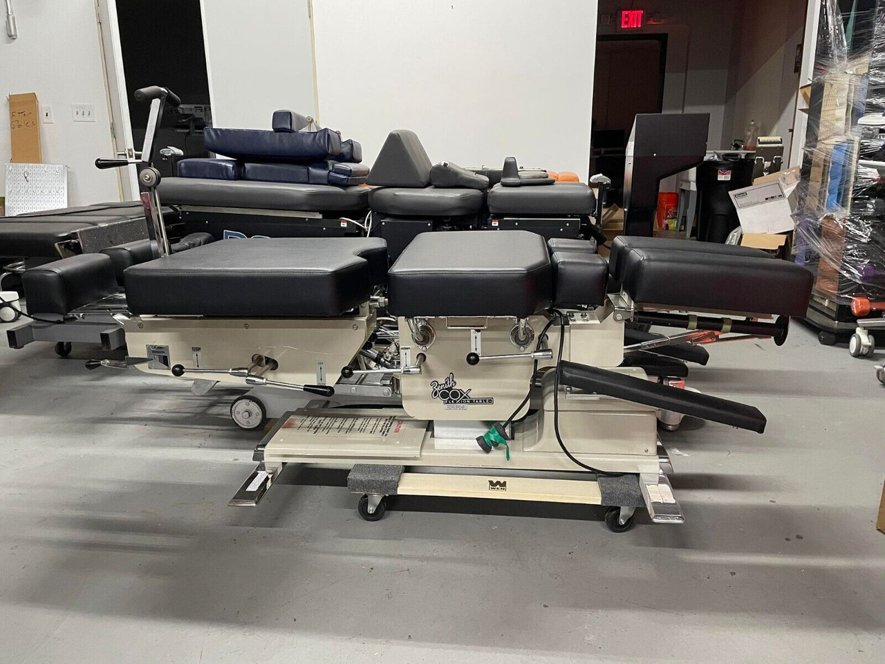 Zenith Cox 95 Elevation Flexion Distraction Table Excellent Condition ...
