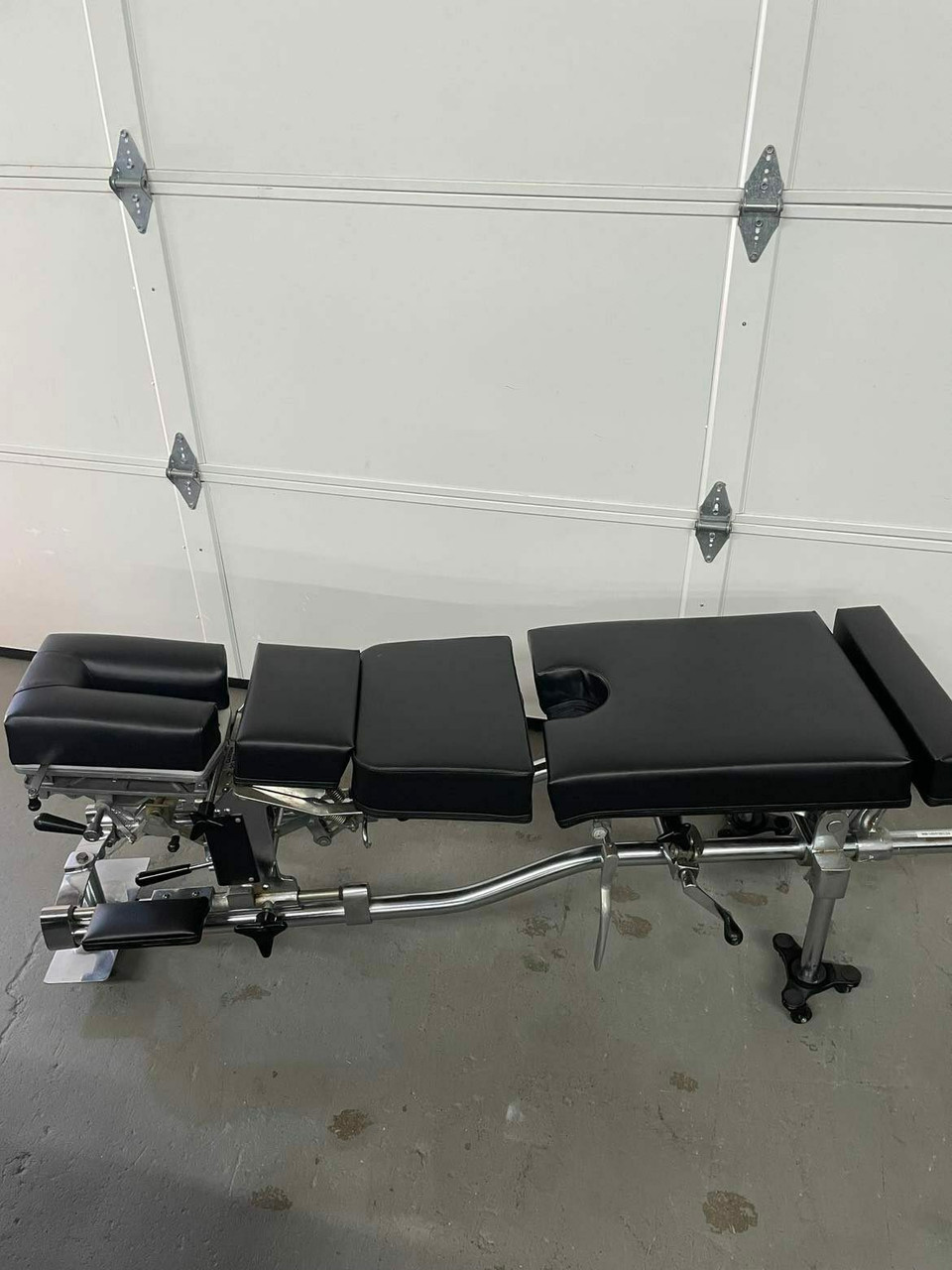 60 Zenith Chiropractic Stationary Adjusting Table 3D Pierce Cervical ...
