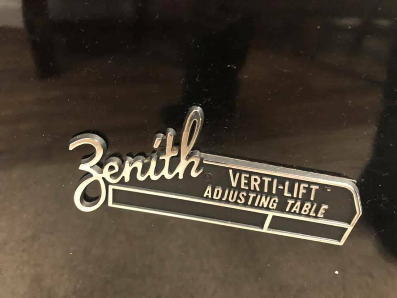 Zenith 460 Thompson Vertilift Hylo 6 mos Warranty | Buy Online