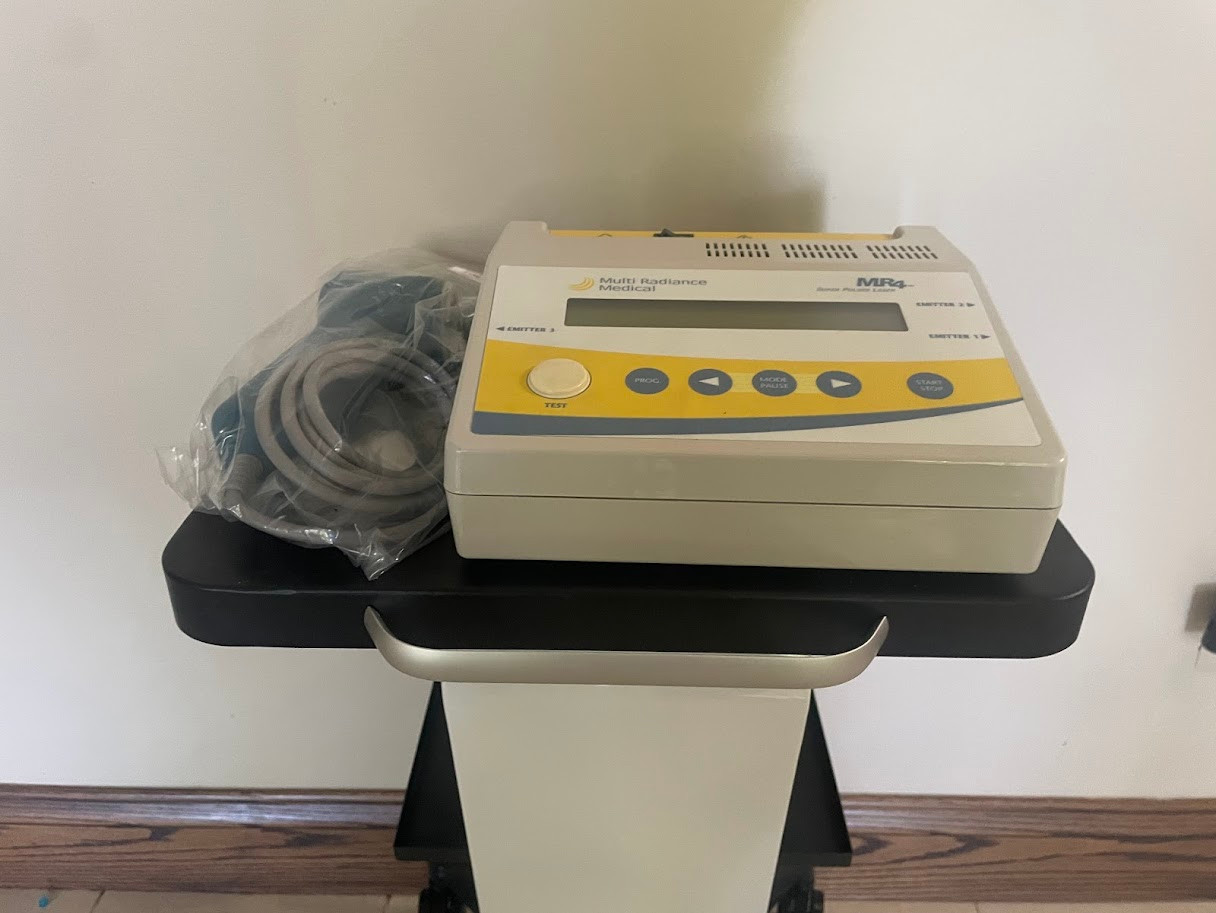 MR4 Multi Radiance LaserStim Super Pulsed Laser plus Cart - Oranotech