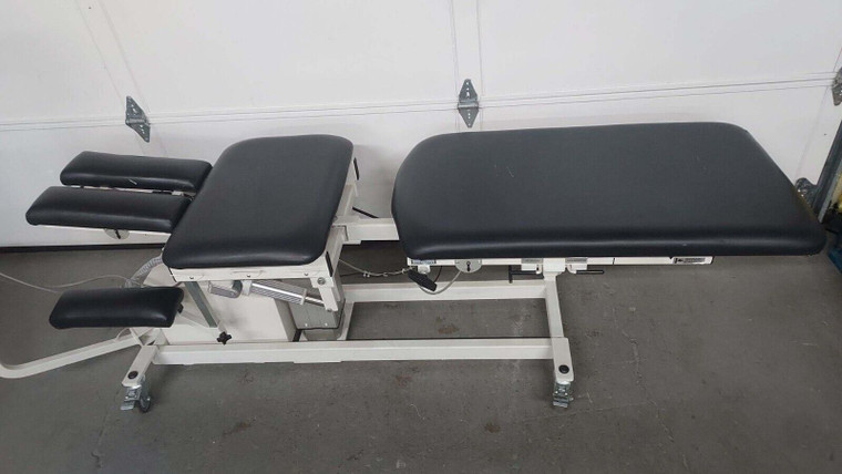 Chattanooga Saunders 3D Active Trac 73000A decompression table | Buy Online