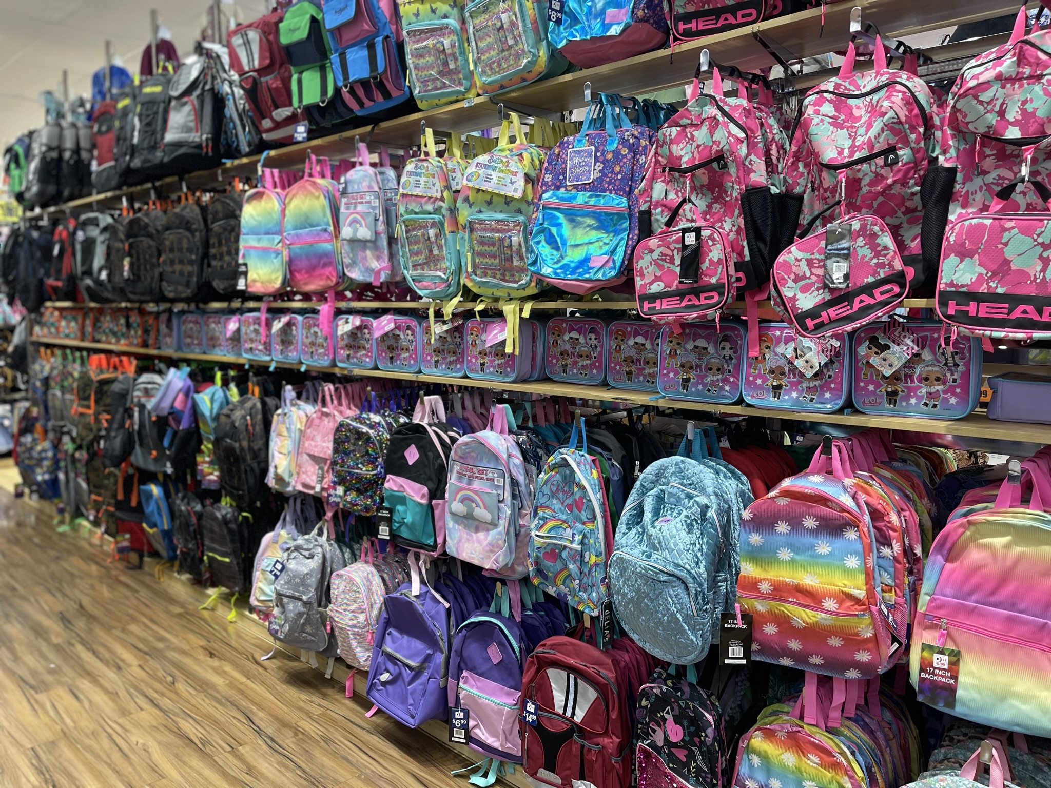 DII Stores - Deals & Discounts