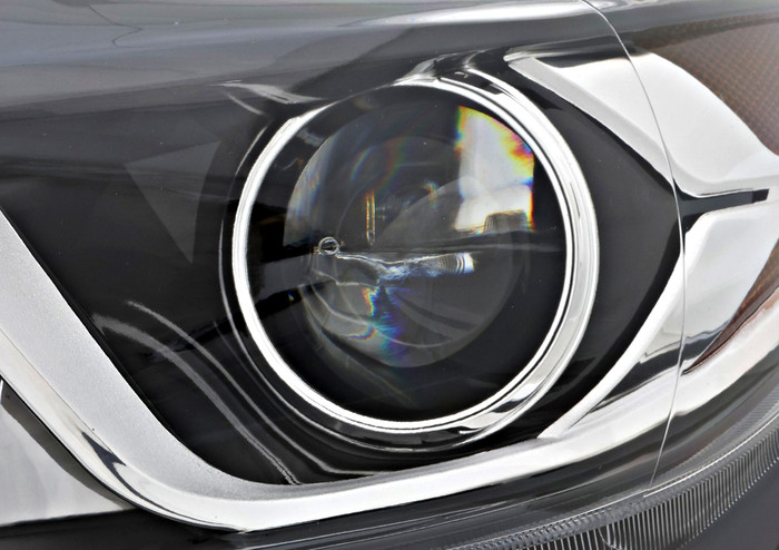 2016-2018 Nissan Maxima S/SL/SV Headlights Driver Left and Passenger ...