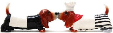 PT Magnetic Kissing Basset Hound Chef and Waiter Salt and Pepper Shaker ...