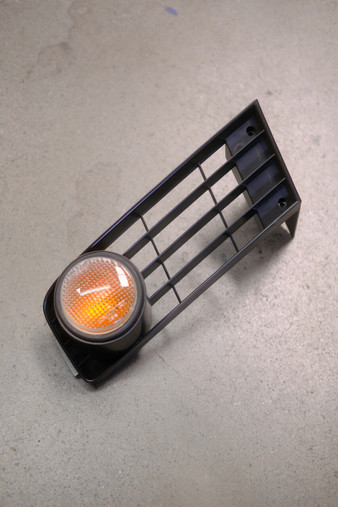 [NEW/OLD STOCK] OEM Nissan 180SX Type-X Right Turn Signal Assembly ...