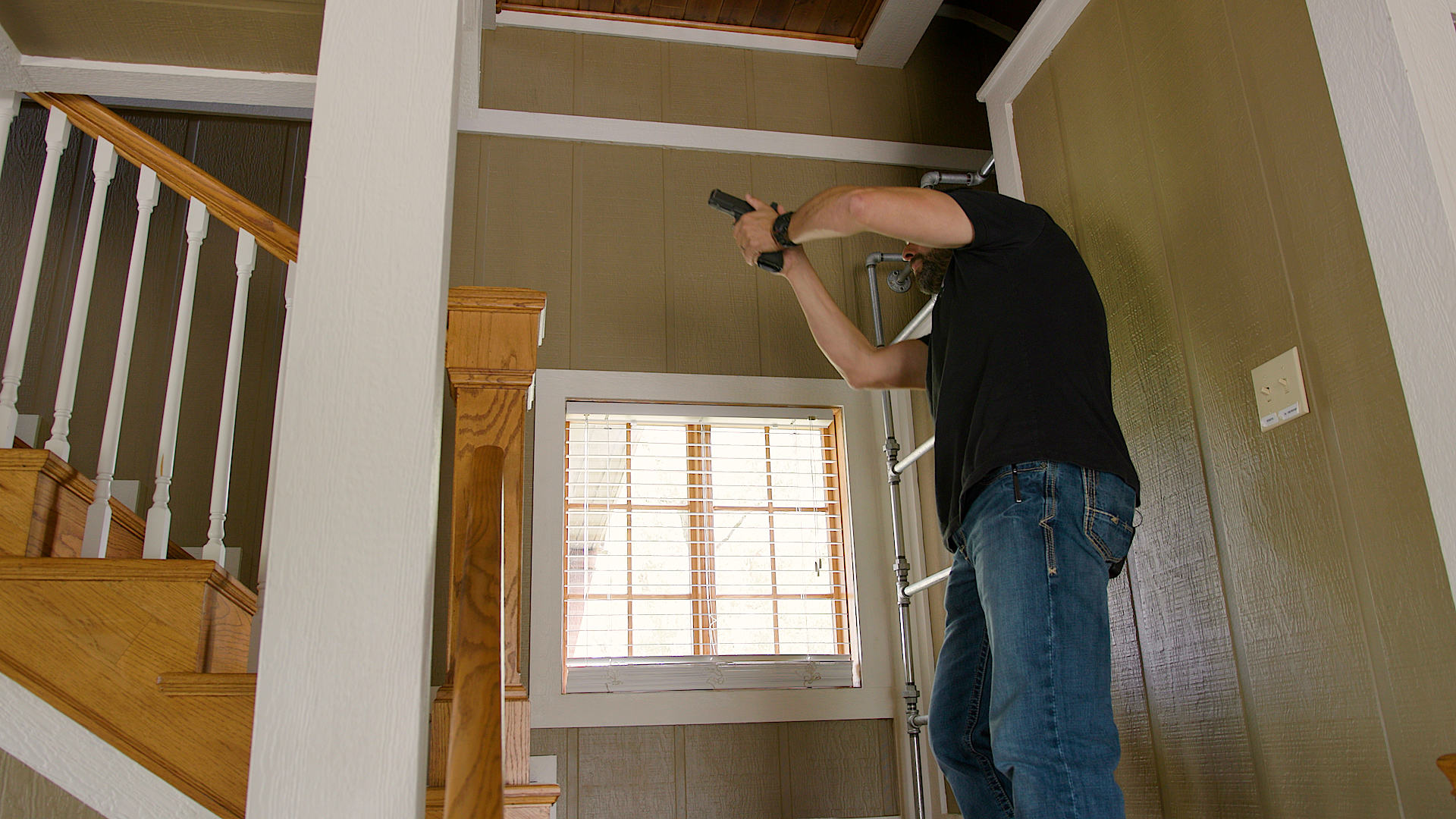 One Man Room Clearing - Tulster