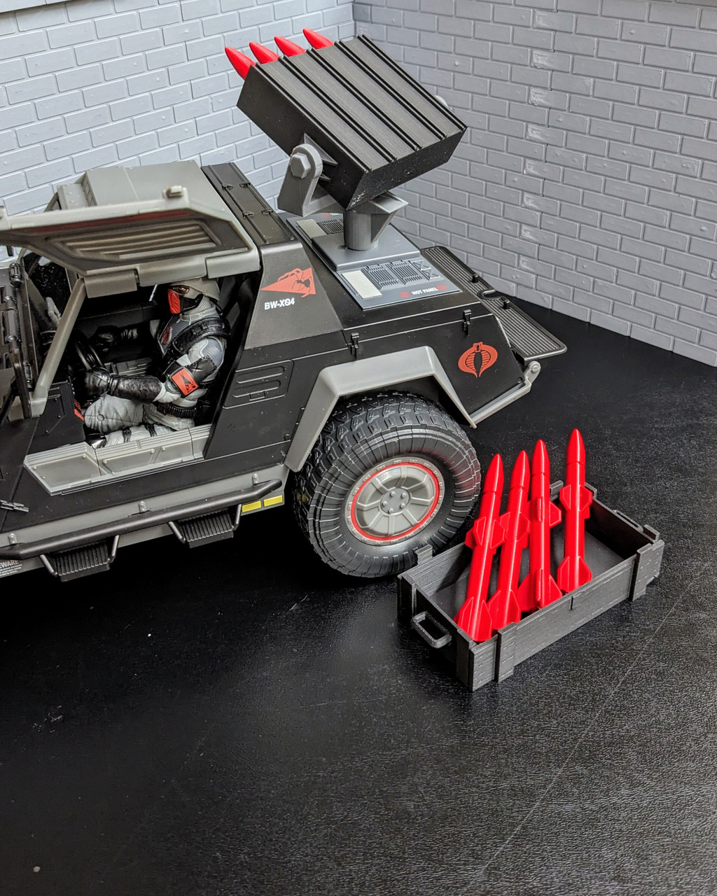 MK2 Crate with Rockets