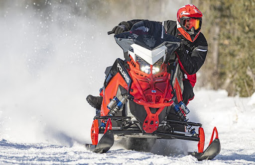 Top 5 Snowmobile Trails in the Upper Midwest - Snowmobilegear.com