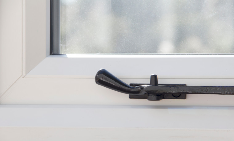 Black Cranked Stay Pin - 33460