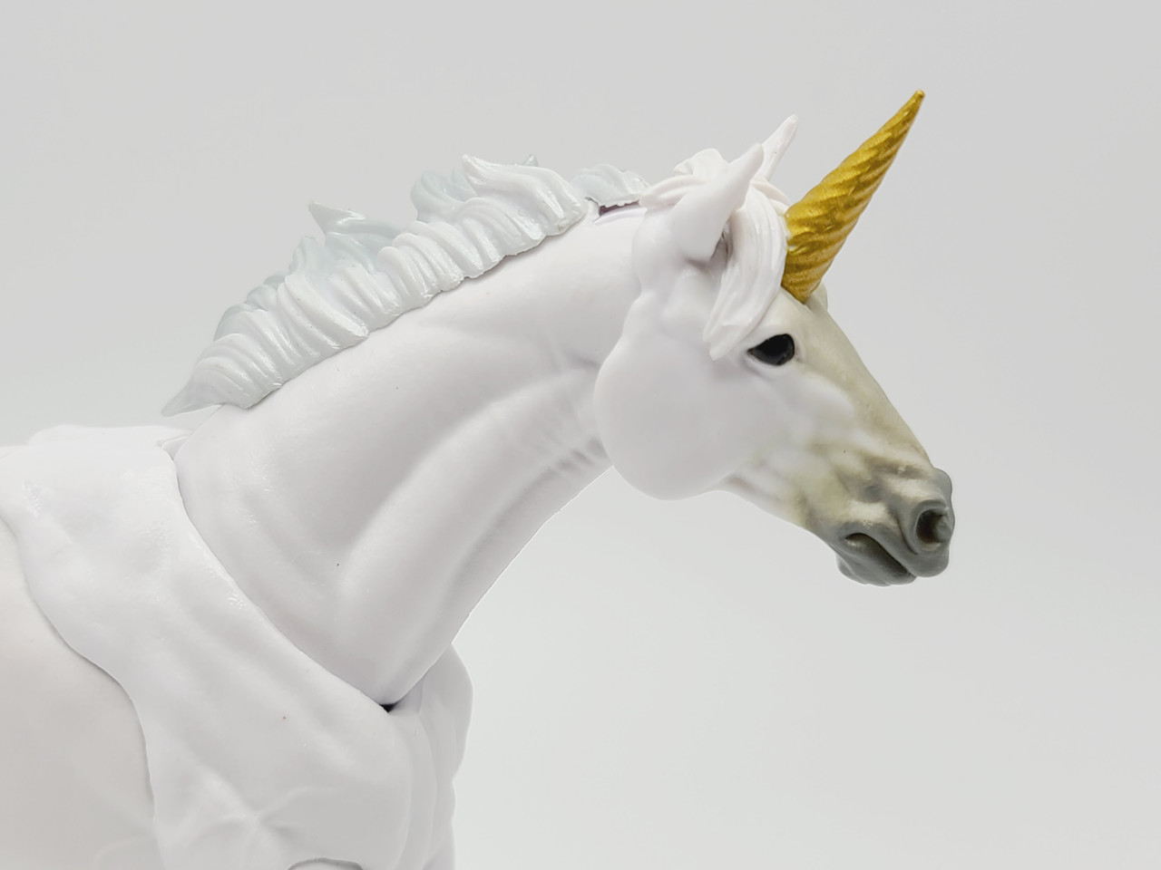 white unicorn