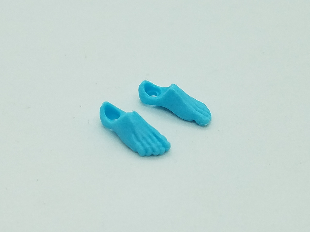 Sky Blue Female Bare feet - Vitruvian Armory