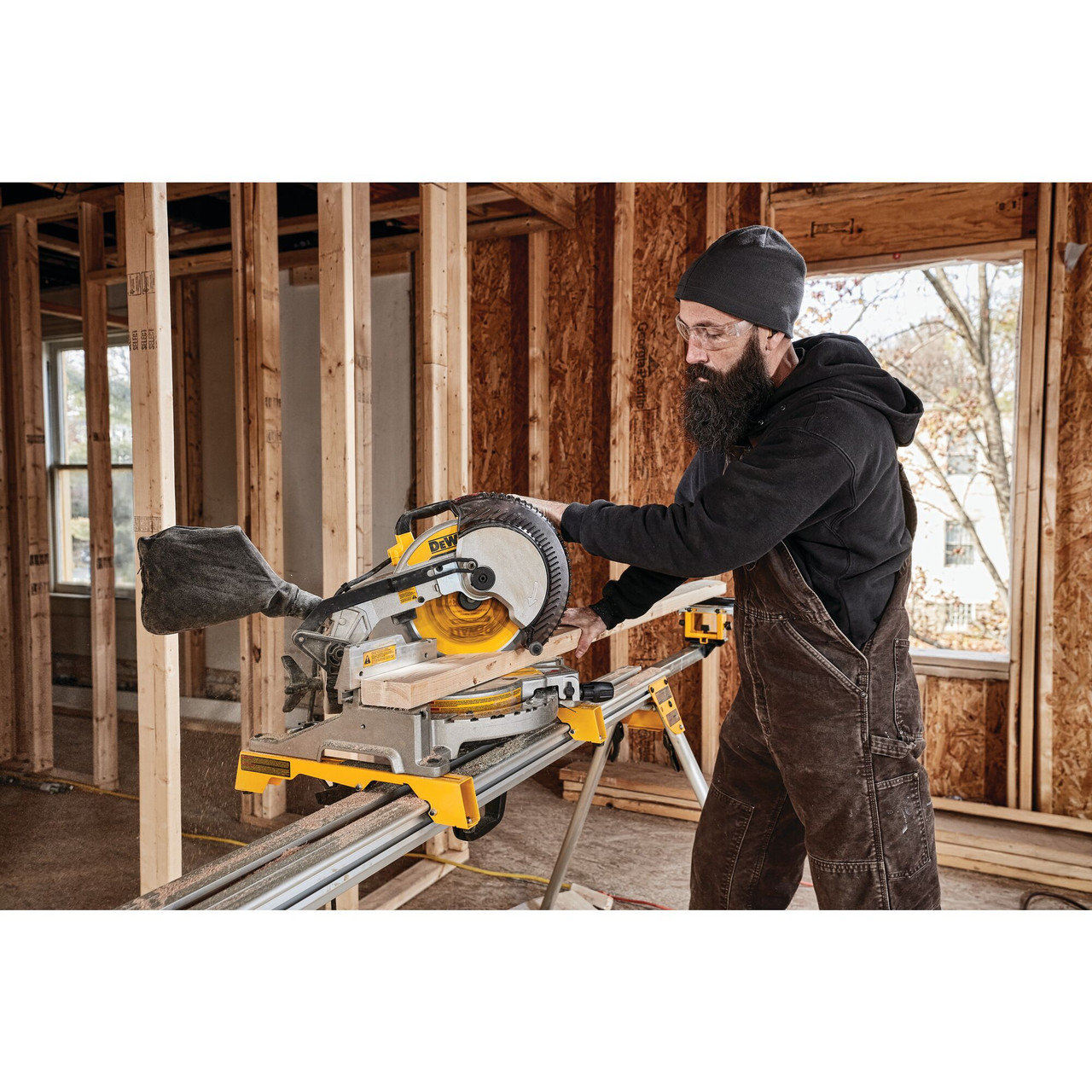 DEWALT DWS713 10 254Mm Single Bevel Compound Miter Saw Federated Tool Supply