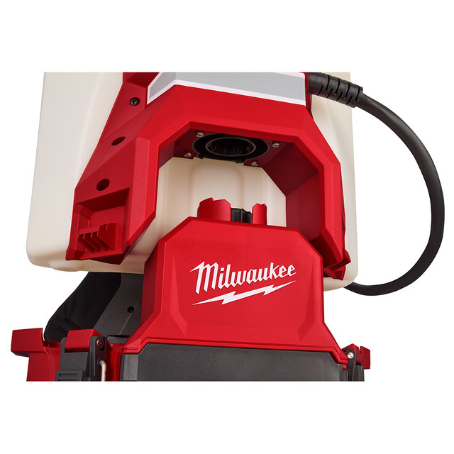 Milwaukee 3019-20PS - M18™ 4-Gallon Backpack Sprayer w/ SWITCH TANK ...
