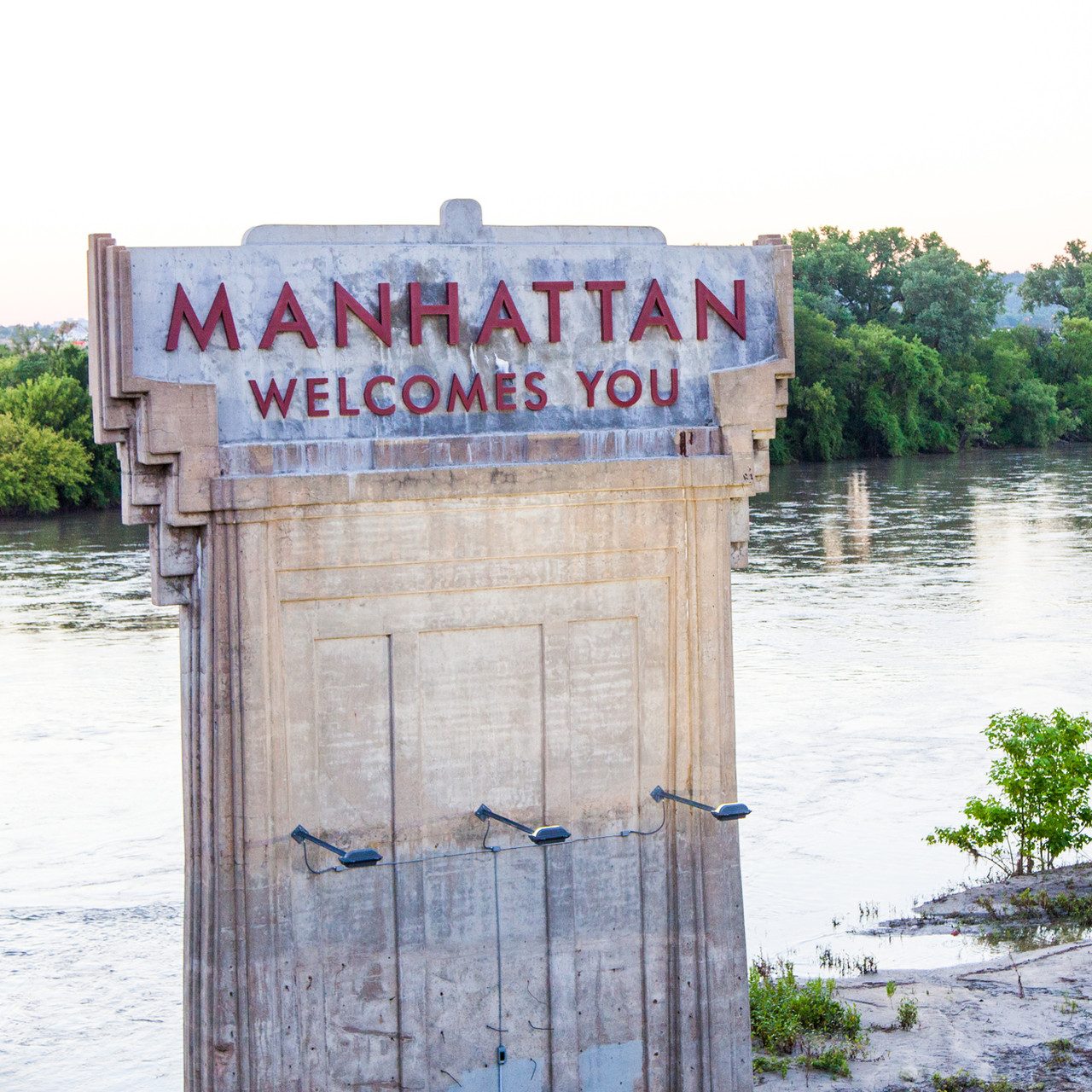 Welcome to Manhattan