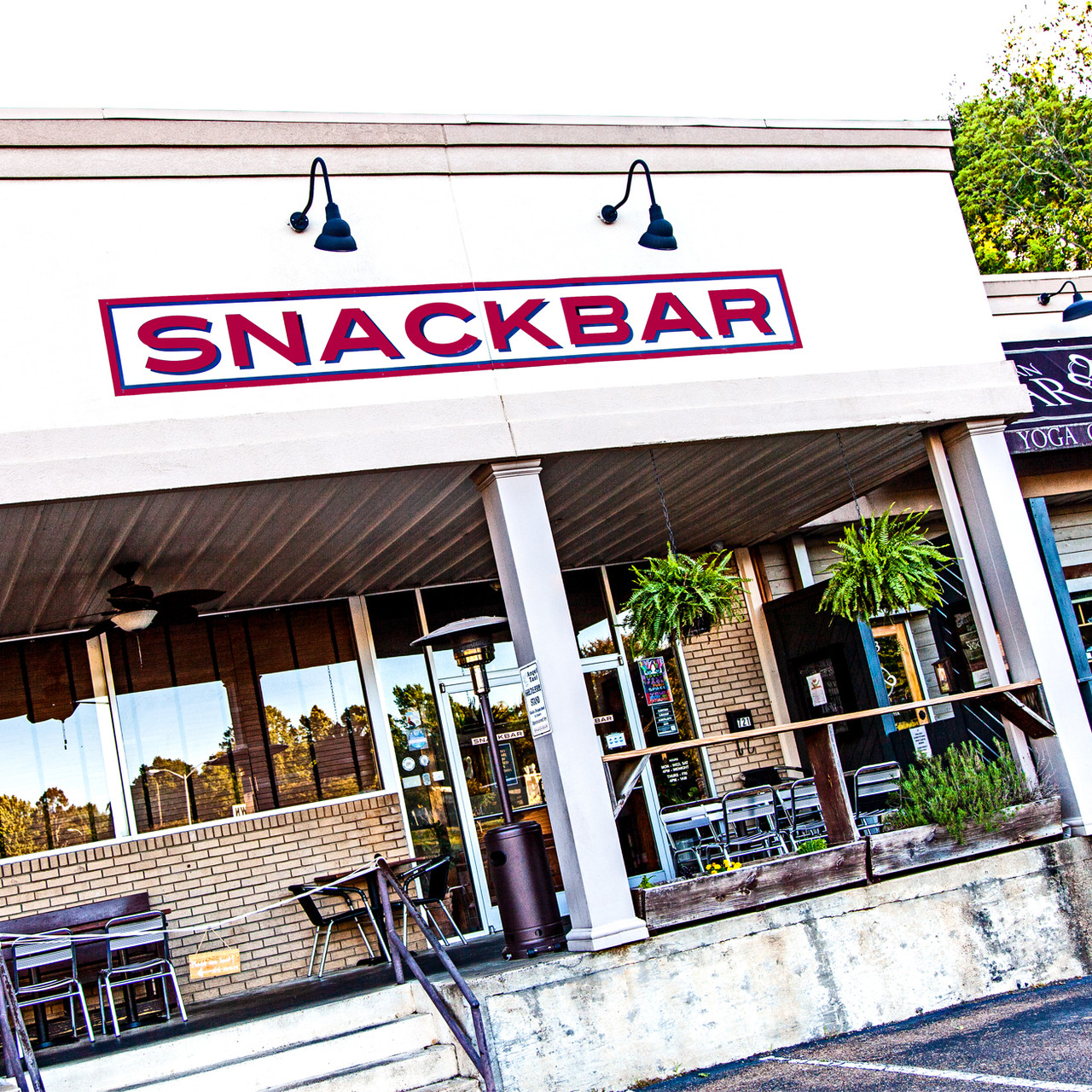 Snackbar - South Austin Gallery