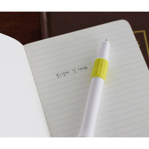 Bookfriends Bandi light tip black pen with white led - fallindesign