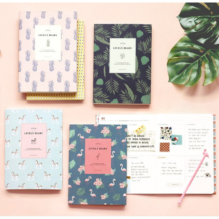 2016 Iconic Lively pattern dated diary scheduler - fallindesign