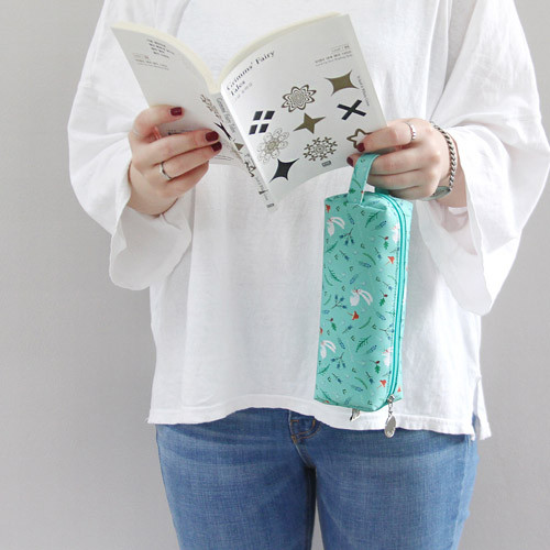 Indigo Willow pattern cube pencil case with strap - fallindesign