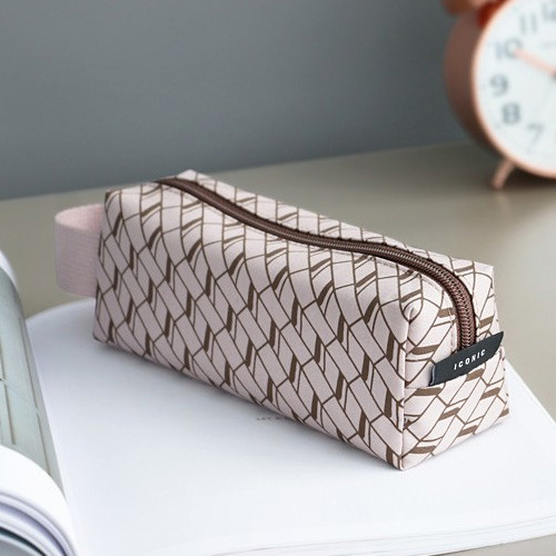 Iconic Plain handy strap pencil case - fallindesign