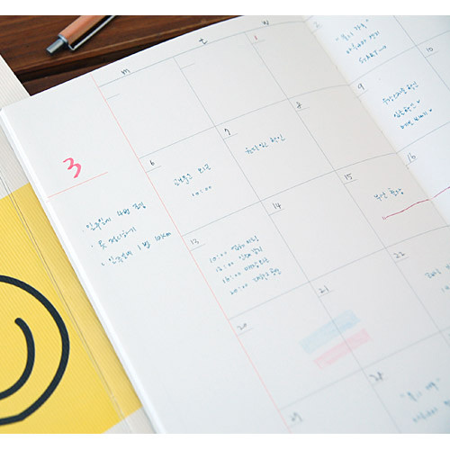 eedendesign Smile undated monthly planer notebook - fallindesign