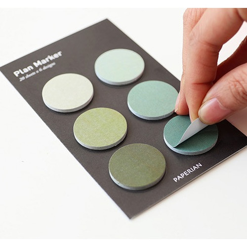 Round small sticky notepad for monthly and weekly plan