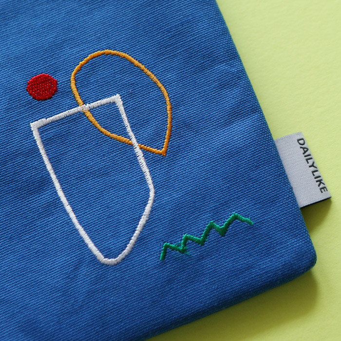 Dailylike Embroidery rectangle fabric zipper pouch - Drawing1
