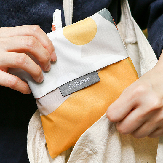 Dailylike Pocket XL shopping travel foldable shoulder bag