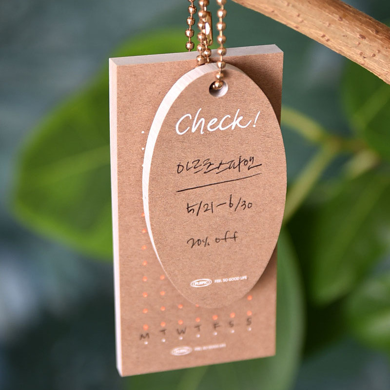 Play Obje Classy Label Sticky Notepad with Ball Chain