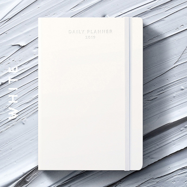Designlab kki 2019 Creative dated 365 daily planner diary