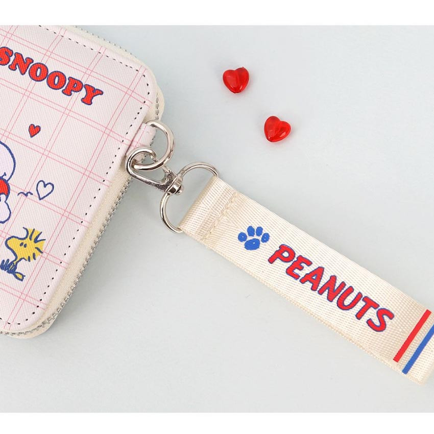Snoopy Small Wristlet Wallet: Detachable Strap, Pockets