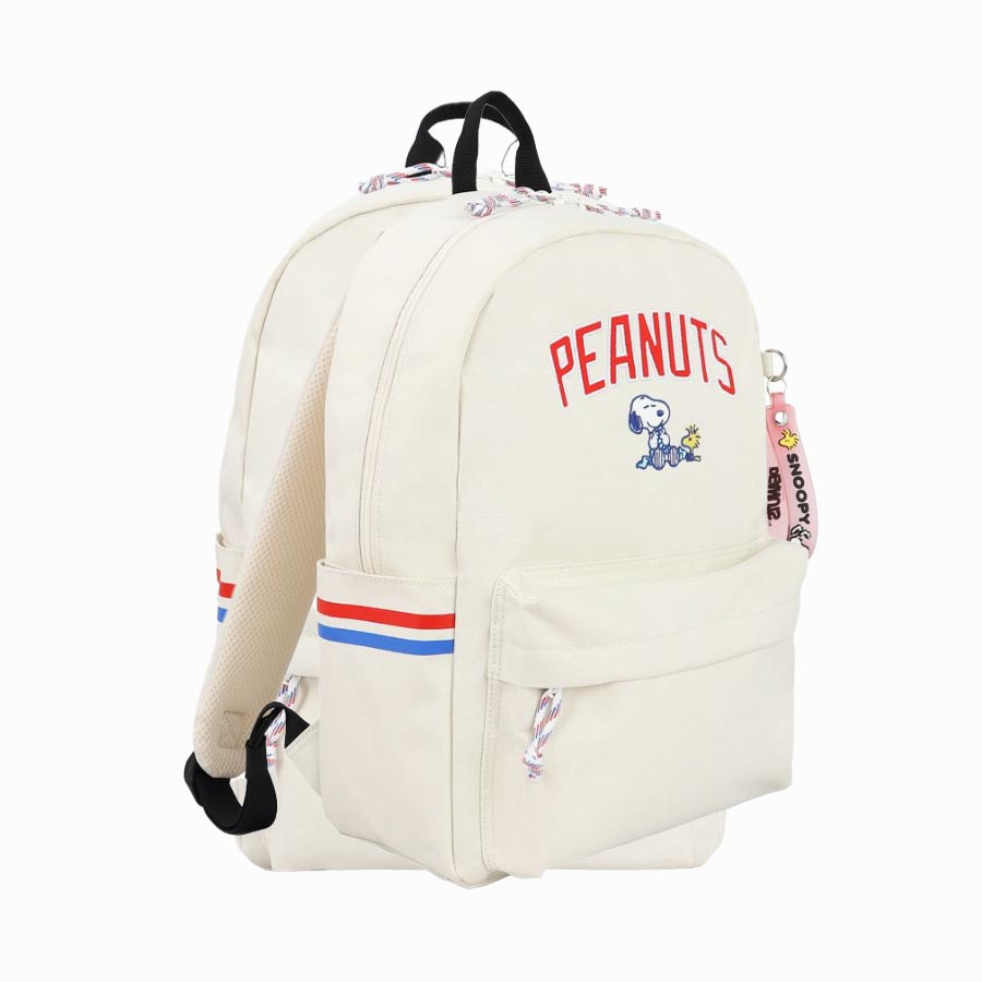 PEANUTS Snoopy Backpack: Comfortable, Spacious Daily Bag