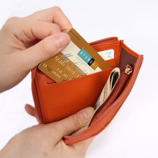 Monopoly Classy round half zip around wallet - fallindesign