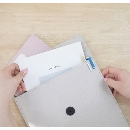 Page25 Natural and Pure document large file folder - fallindesign